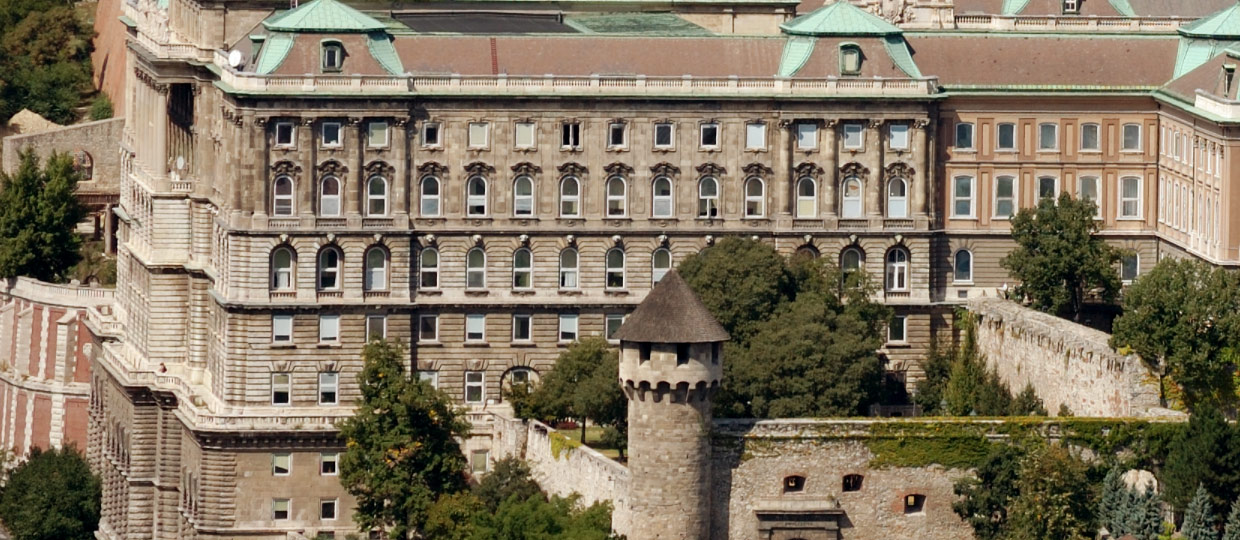 Buda Castle - Goparoo