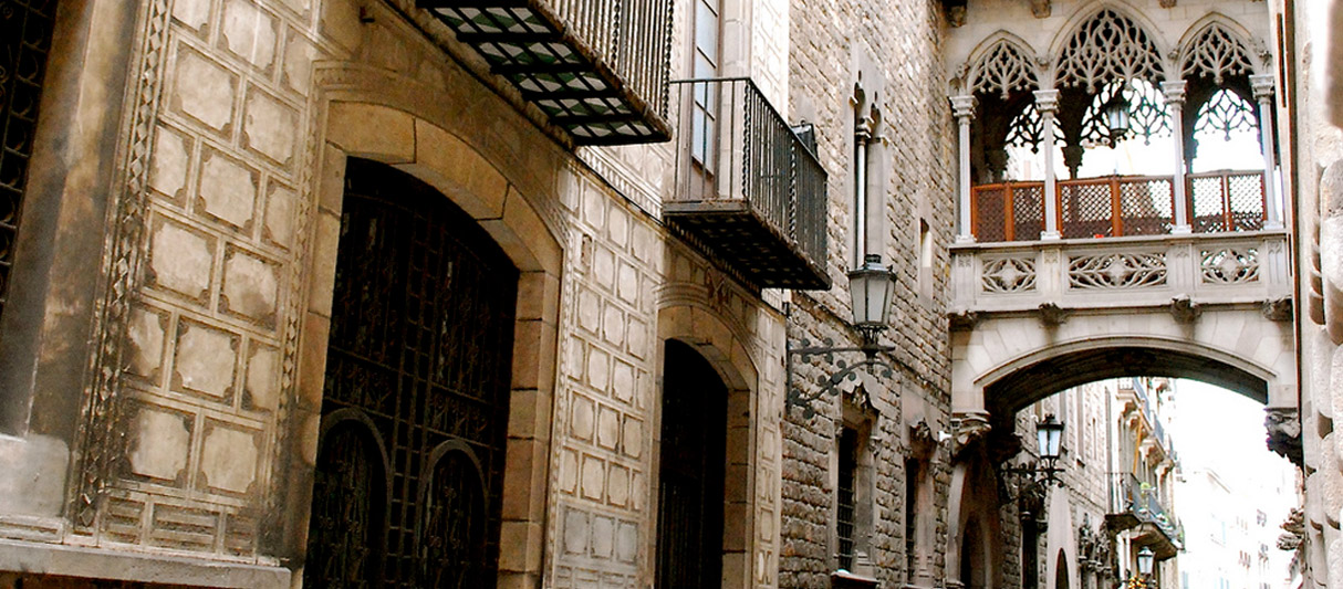 Barri Gòtic Medieval Quarter - Goparoo