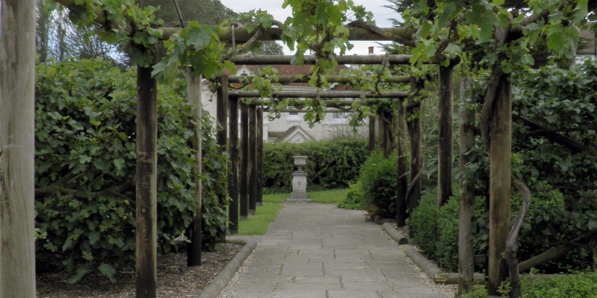 Fishbourne Roman Palace & Gardens - Goparoo